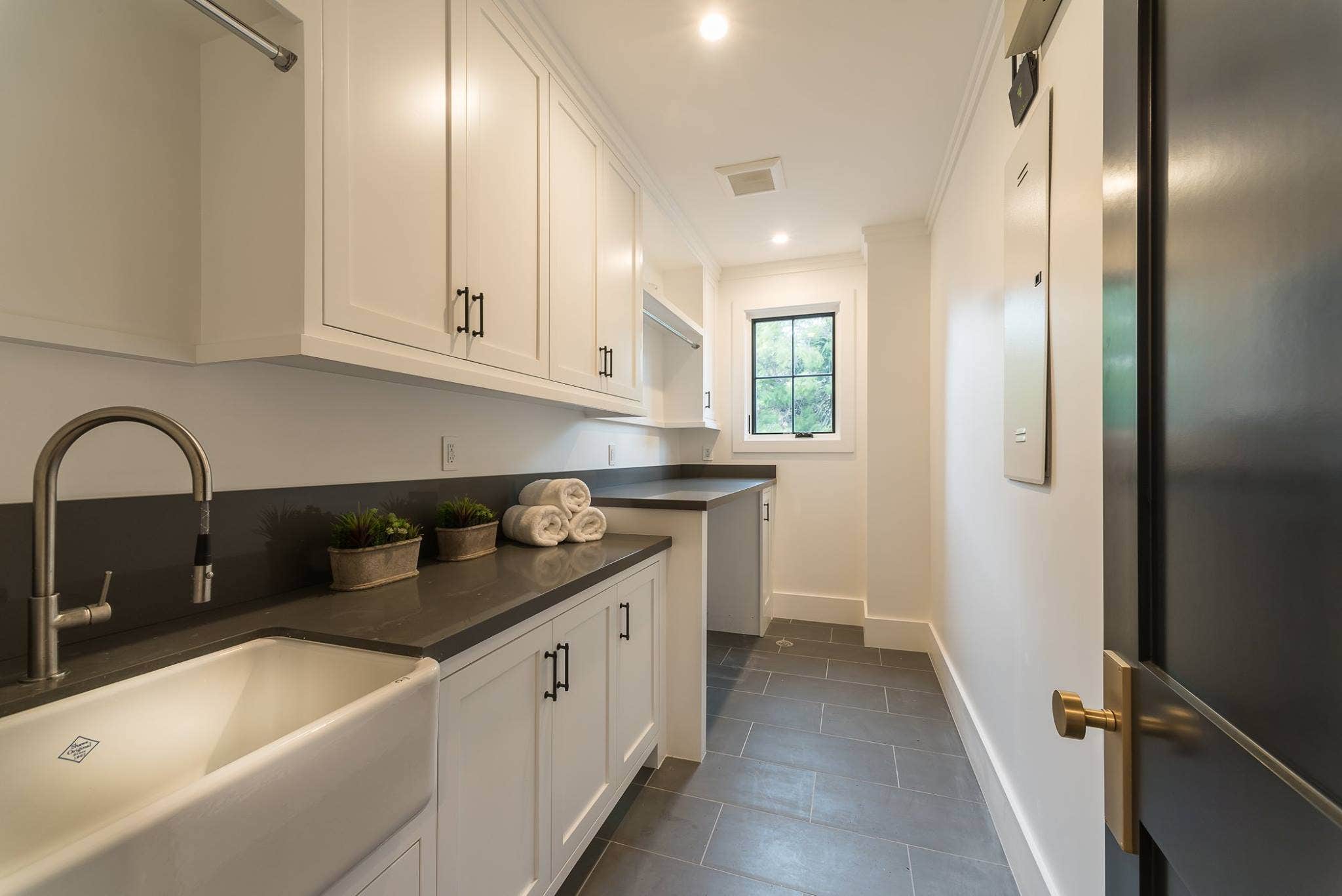 Dinali Construction | California | Read Reviews + Get a Bid | BuildZoom