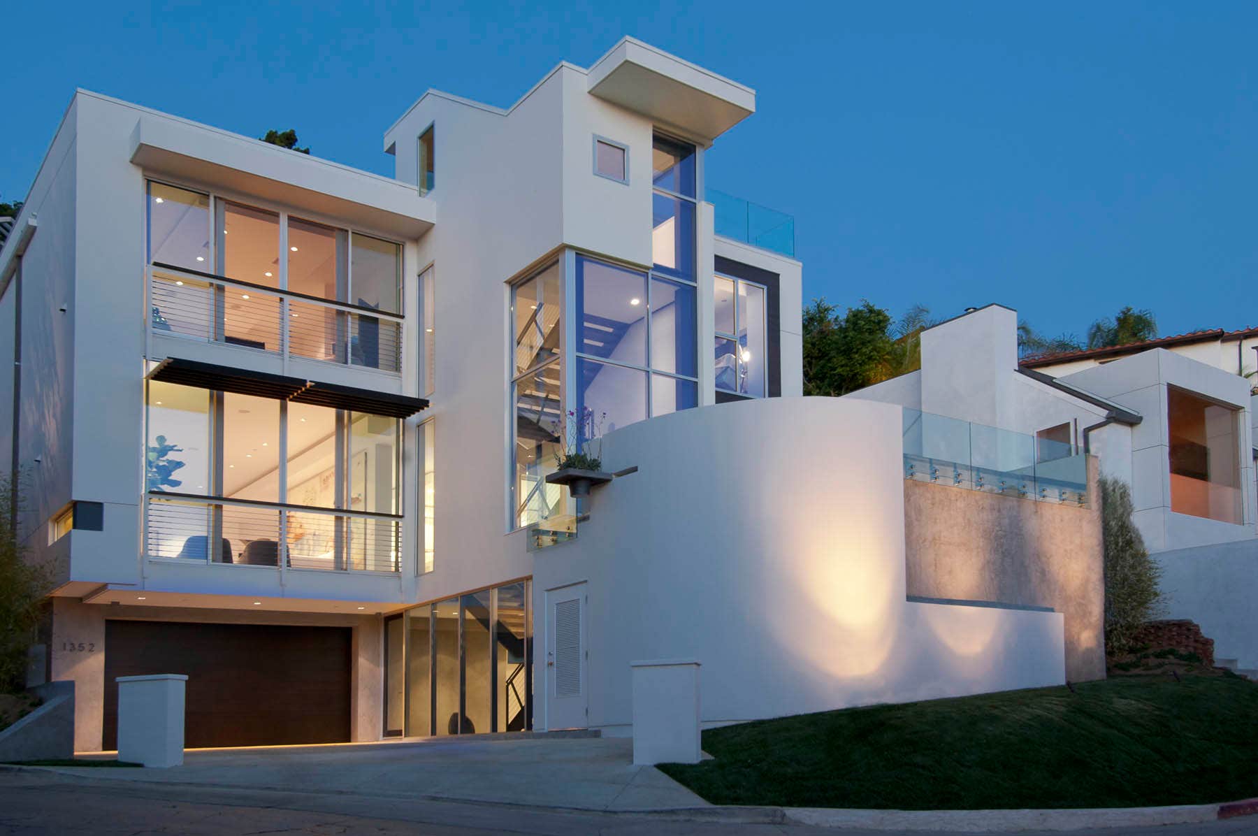 Novum Glass | Los Angeles CA | Read Reviews + Get a Bid | BuildZoom